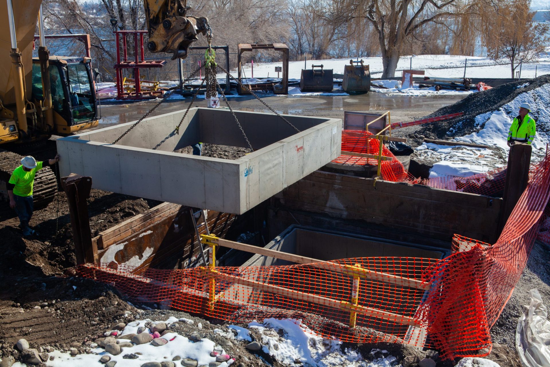 Wenatchee Olds Station - Wilbert Precast Inc.